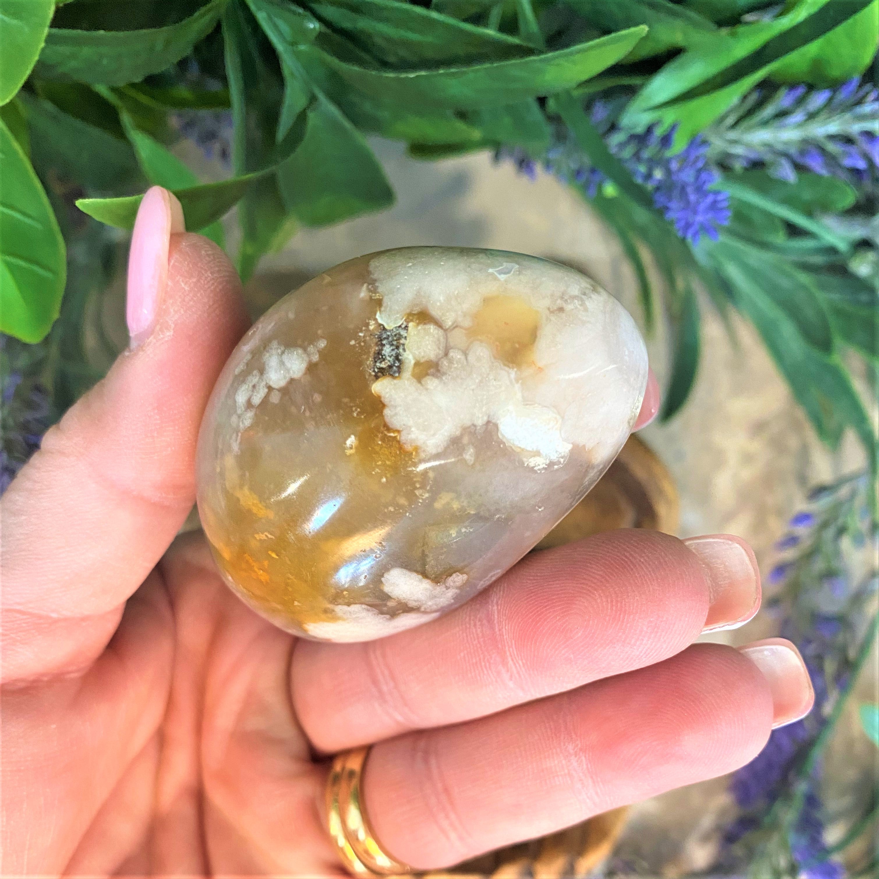 Flower Agate Palmstone – Natural Witch